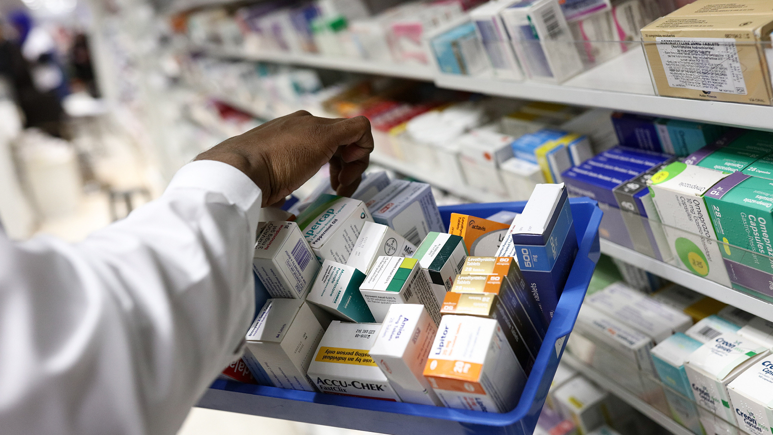 Fake medicines: how community pharmacies can tackle them