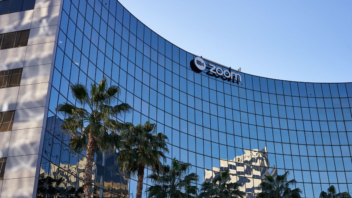 Zoom's boss on why it wants its staff back in the office - Raconteur