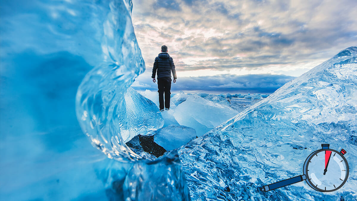What is the 'frozen middle' and why should businesses worry?